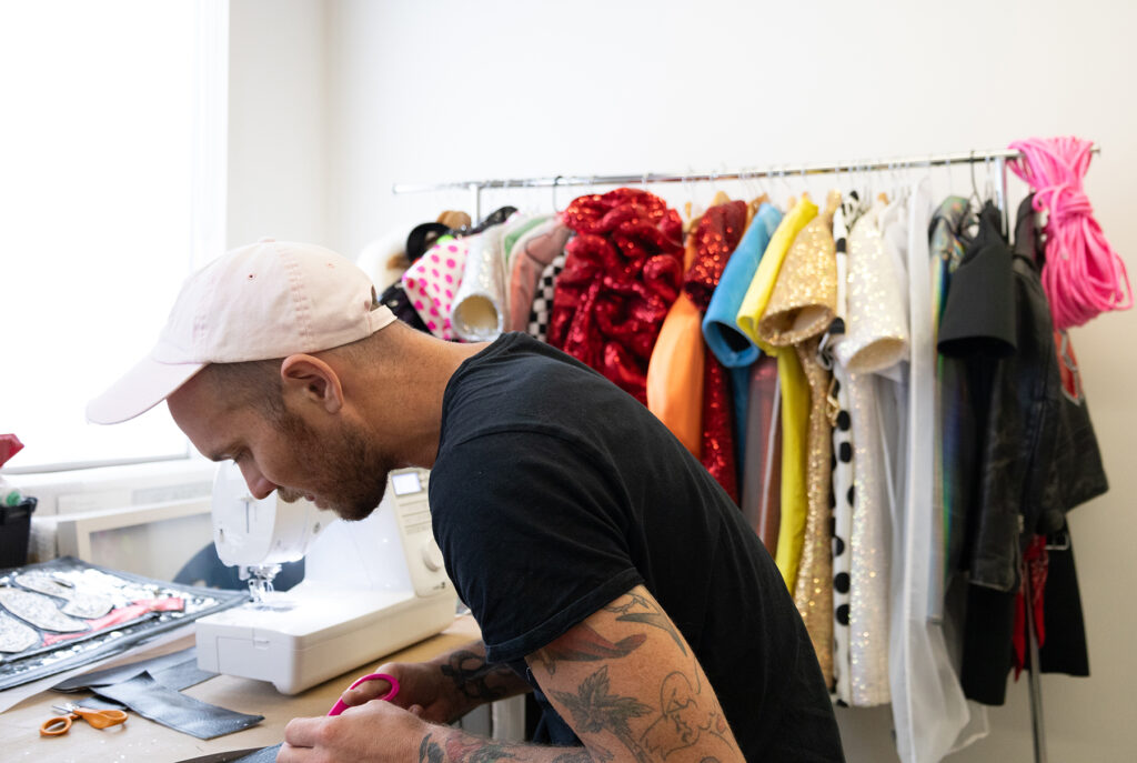 Gerwyn Davies - Artist Profile - Michael Reid