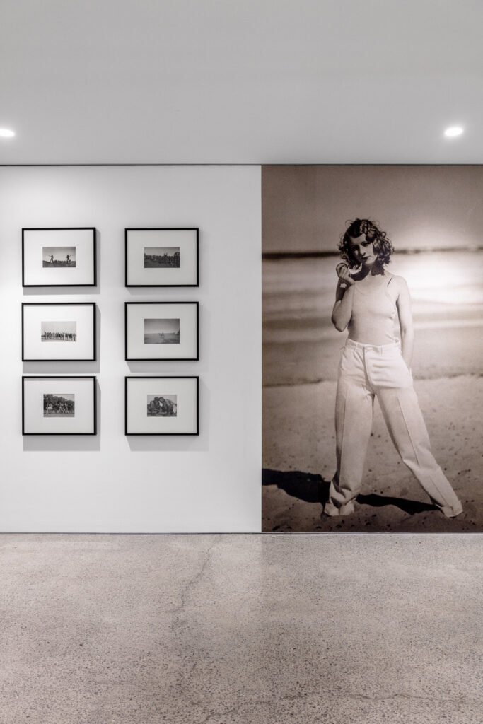 Hoppé’s Australia: Photographs from the Oroton Collection - Michael Reid